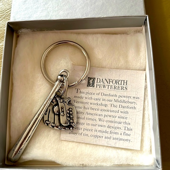 Danforth Pewterers | Accessories | Vintage Pristine Condition Pewter ...